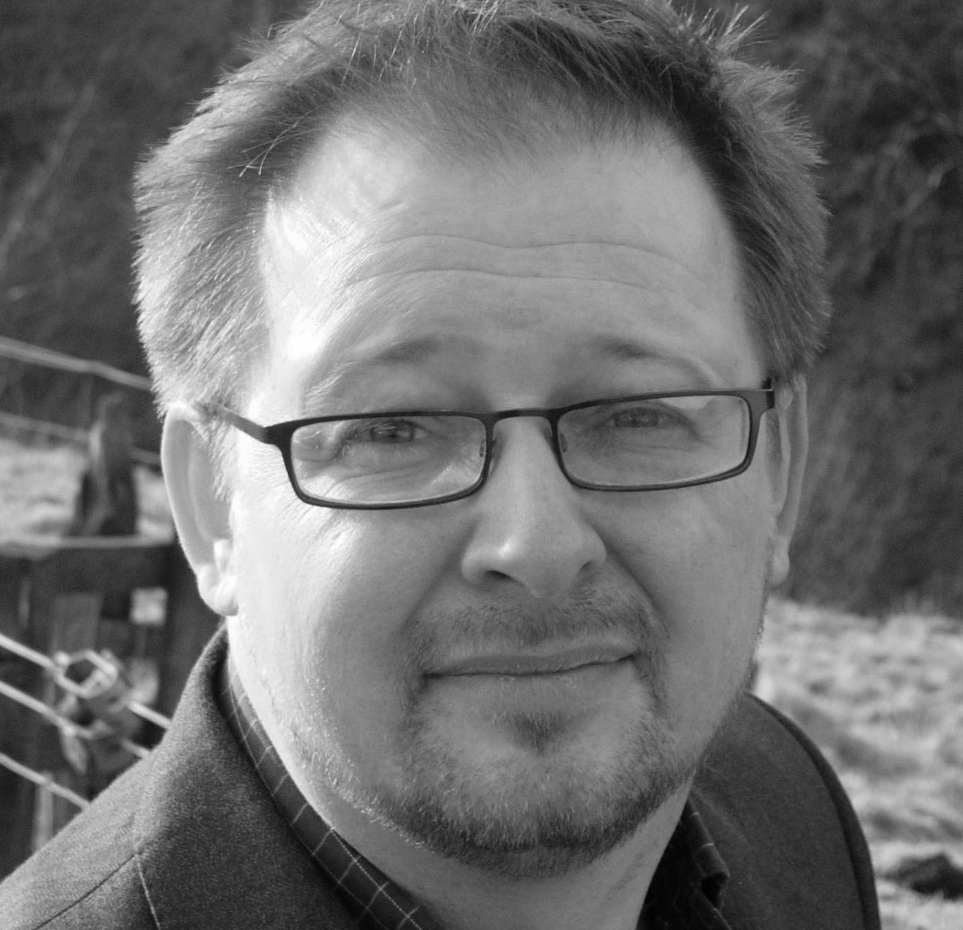 Ian Priestley's Instagram, Twitter & Facebook on IDCrawl